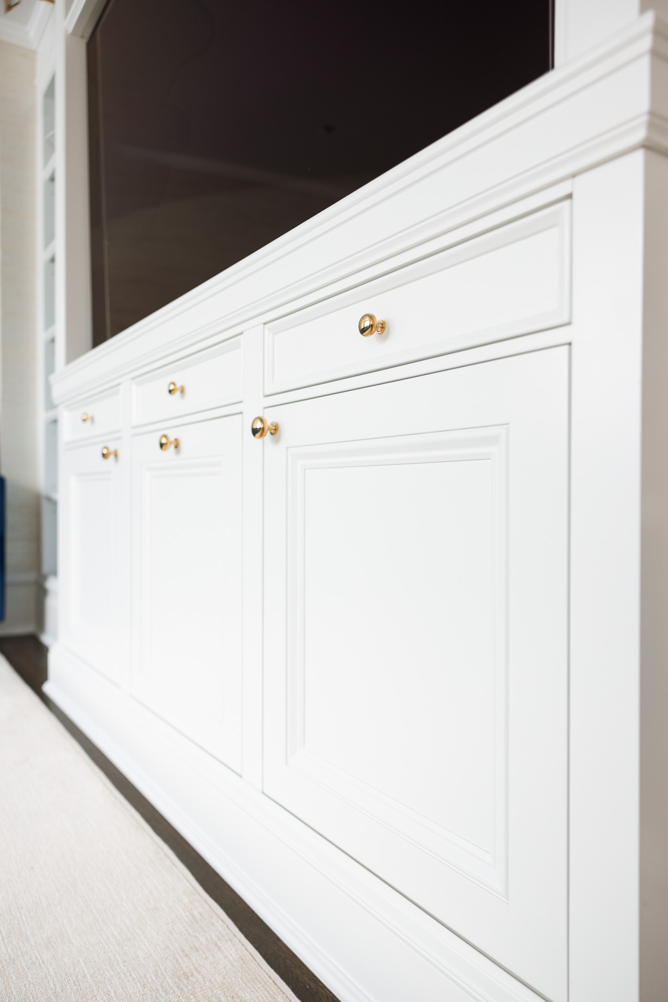 Custom Millwork NYC | Luxury Vanities, Bookcases & Kitchens
