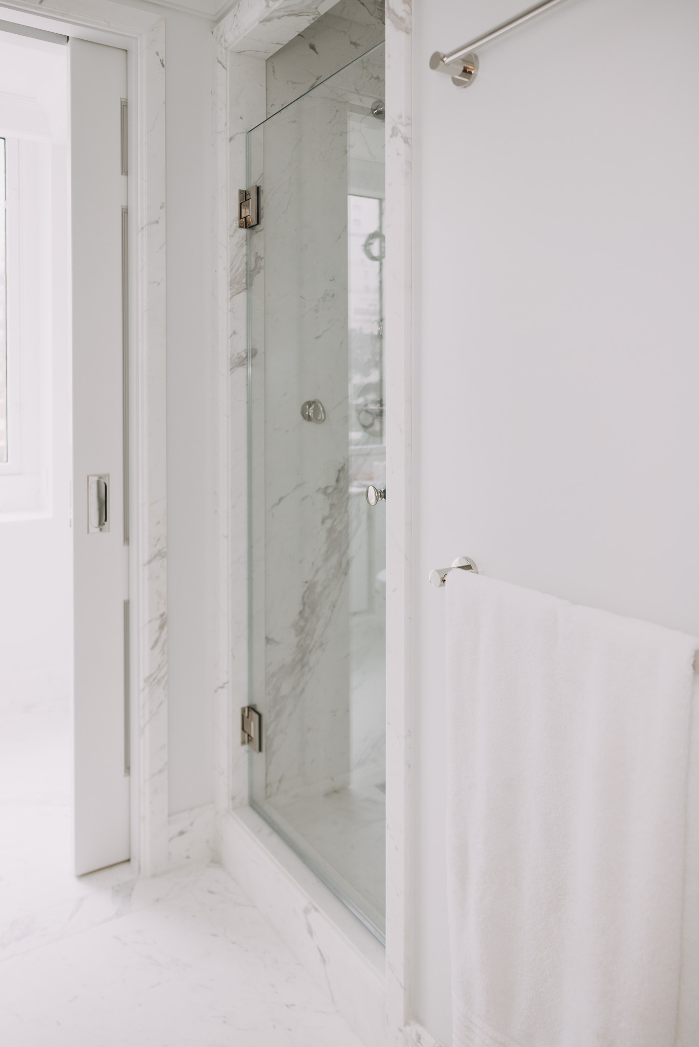 Custom Millwork NYC | Luxury Vanities, Bookcases & Kitchens