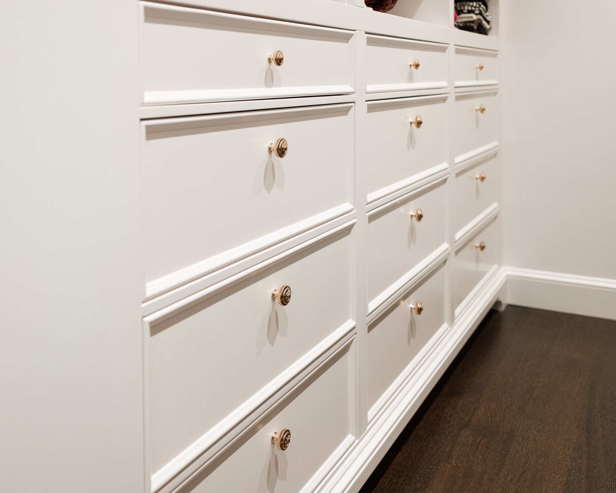 Custom Millwork NYC | Luxury Vanities, Bookcases & Kitchens